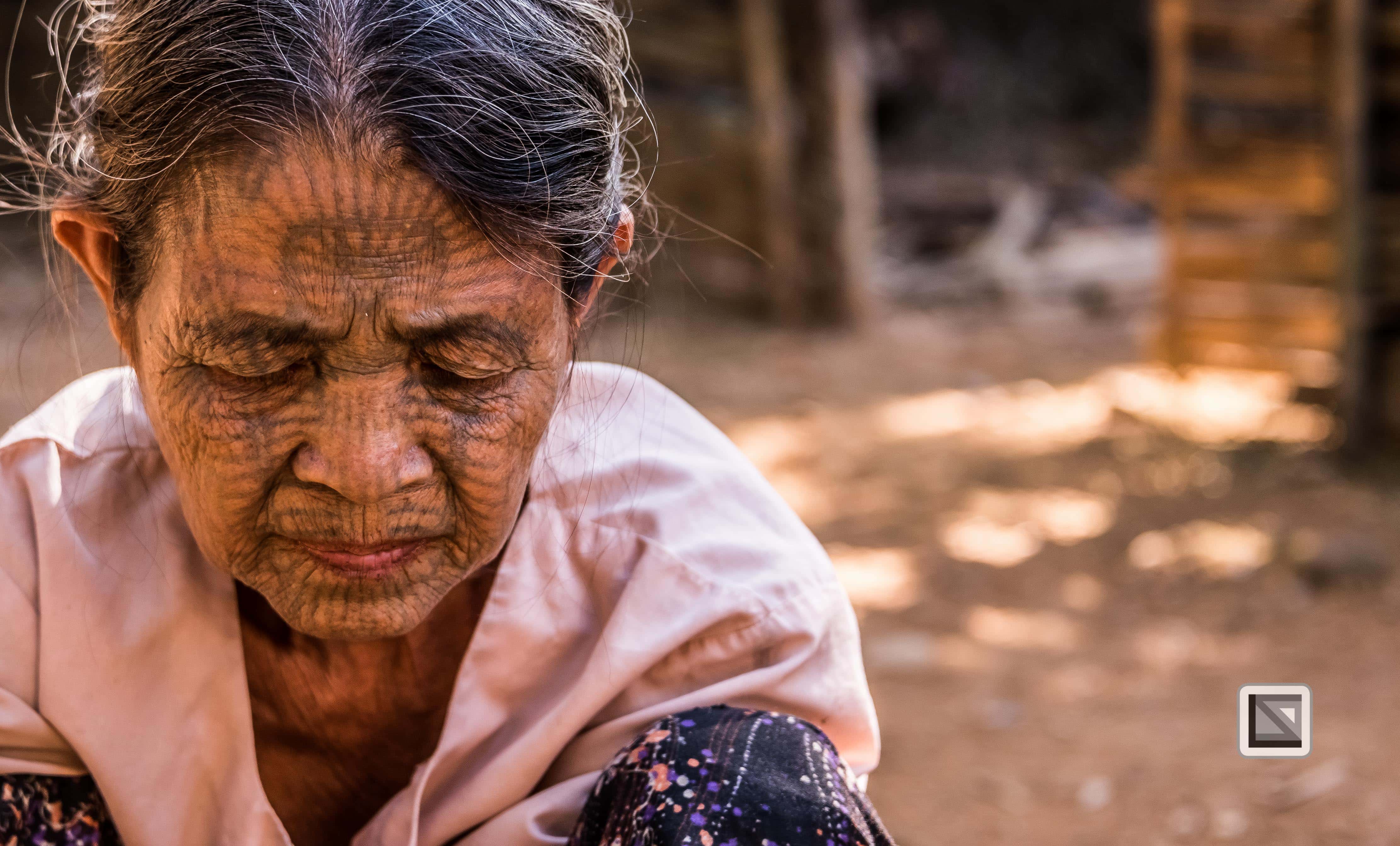 Myanmar Chin Tribe Portraits color Mrauk-U-26