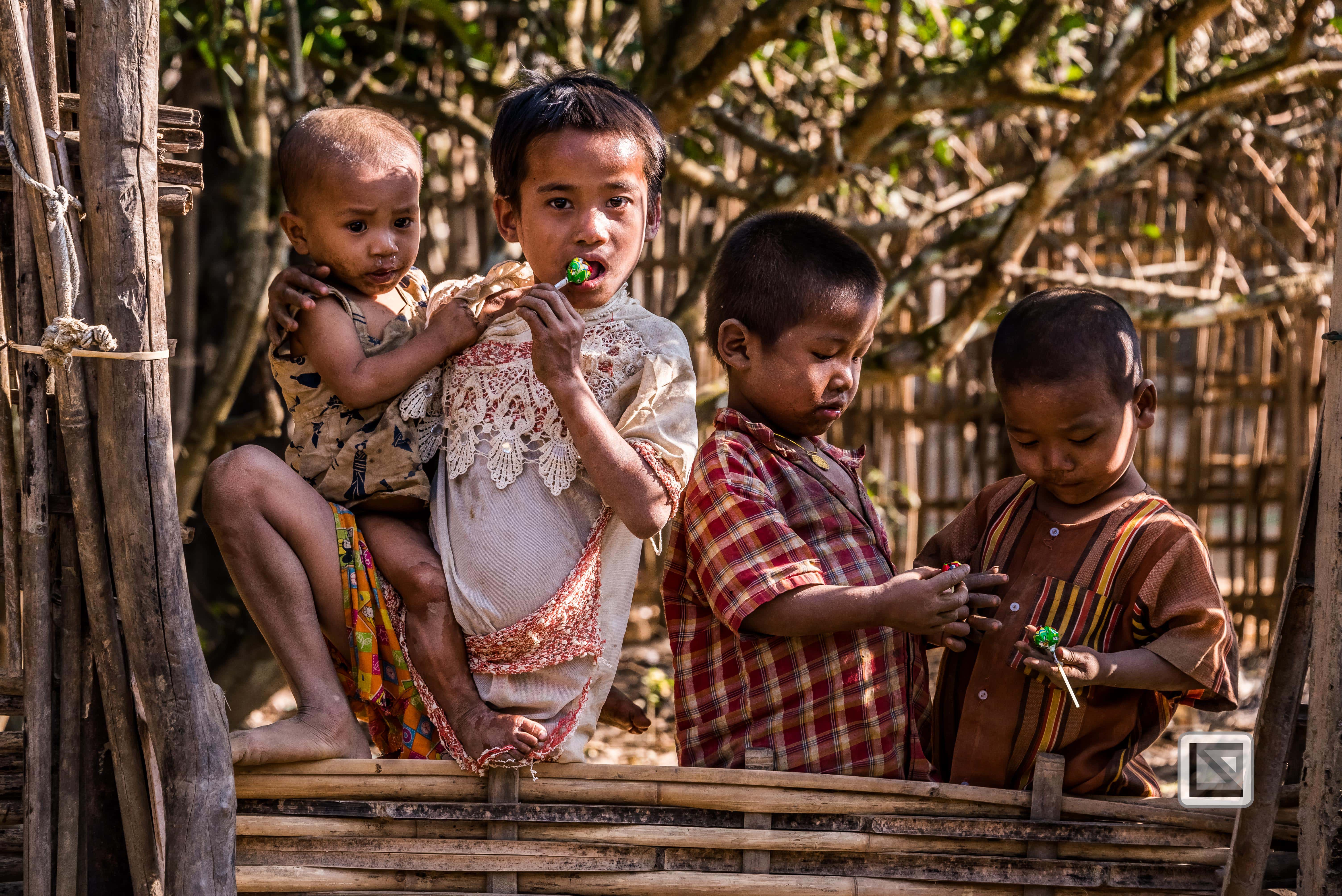 Myanmar Chin Tribe Portraits color Mrauk-U-33