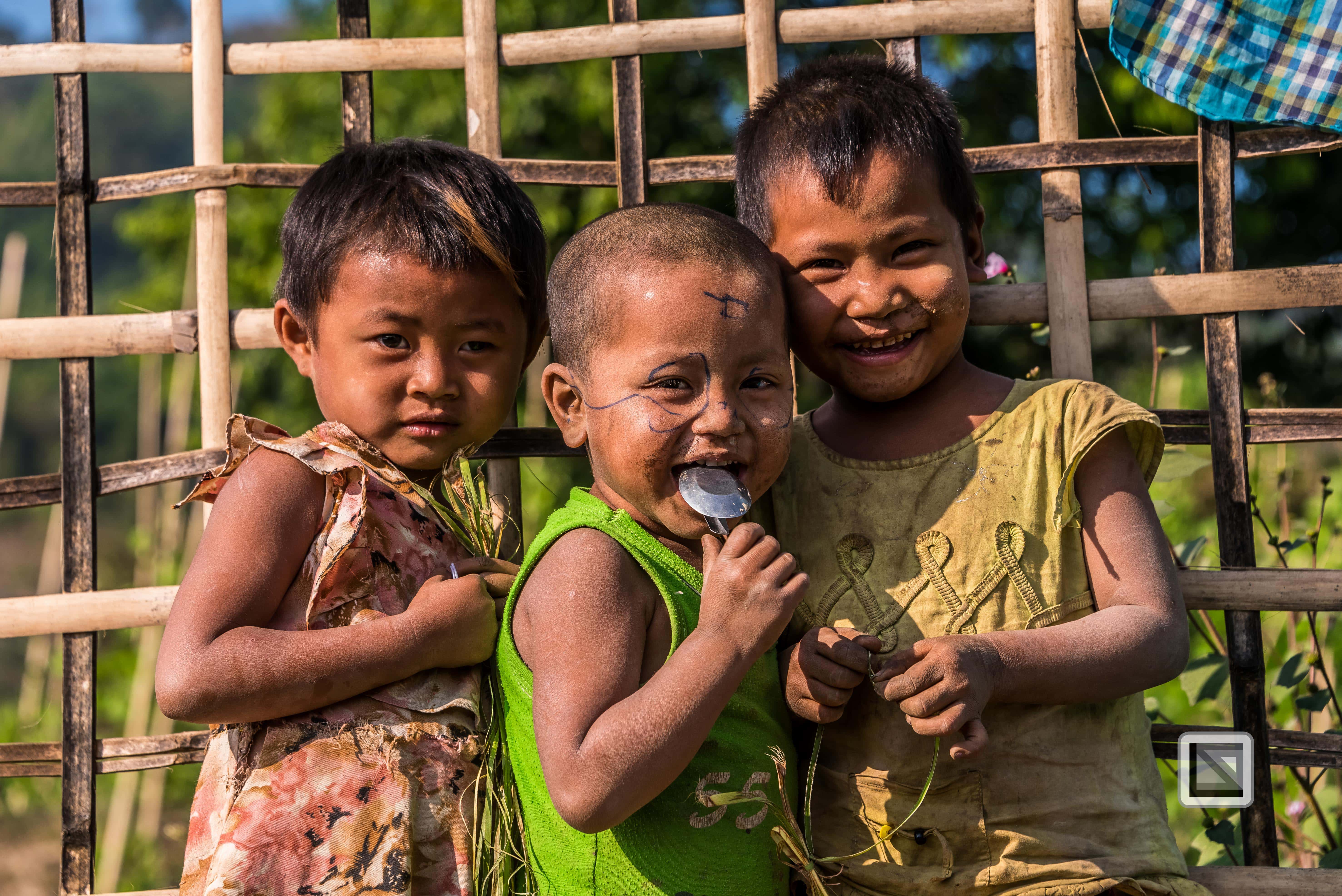 Myanmar Chin Tribe Portraits color Mrauk-U-37