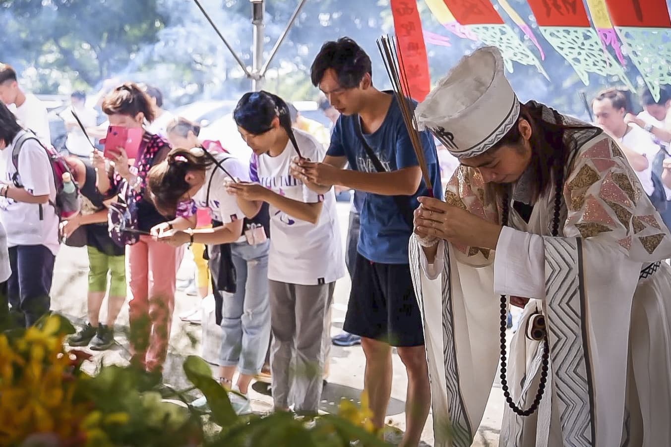 Nana Cheng Video Caption Lowres15